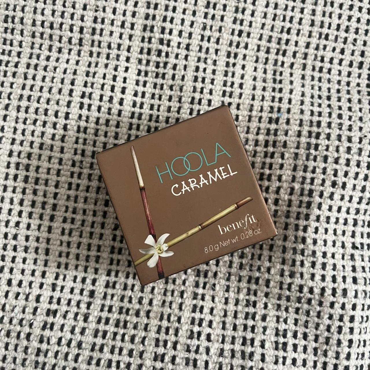 benefit Hoola Caramel Bronzer 8g A medium,... - Depop