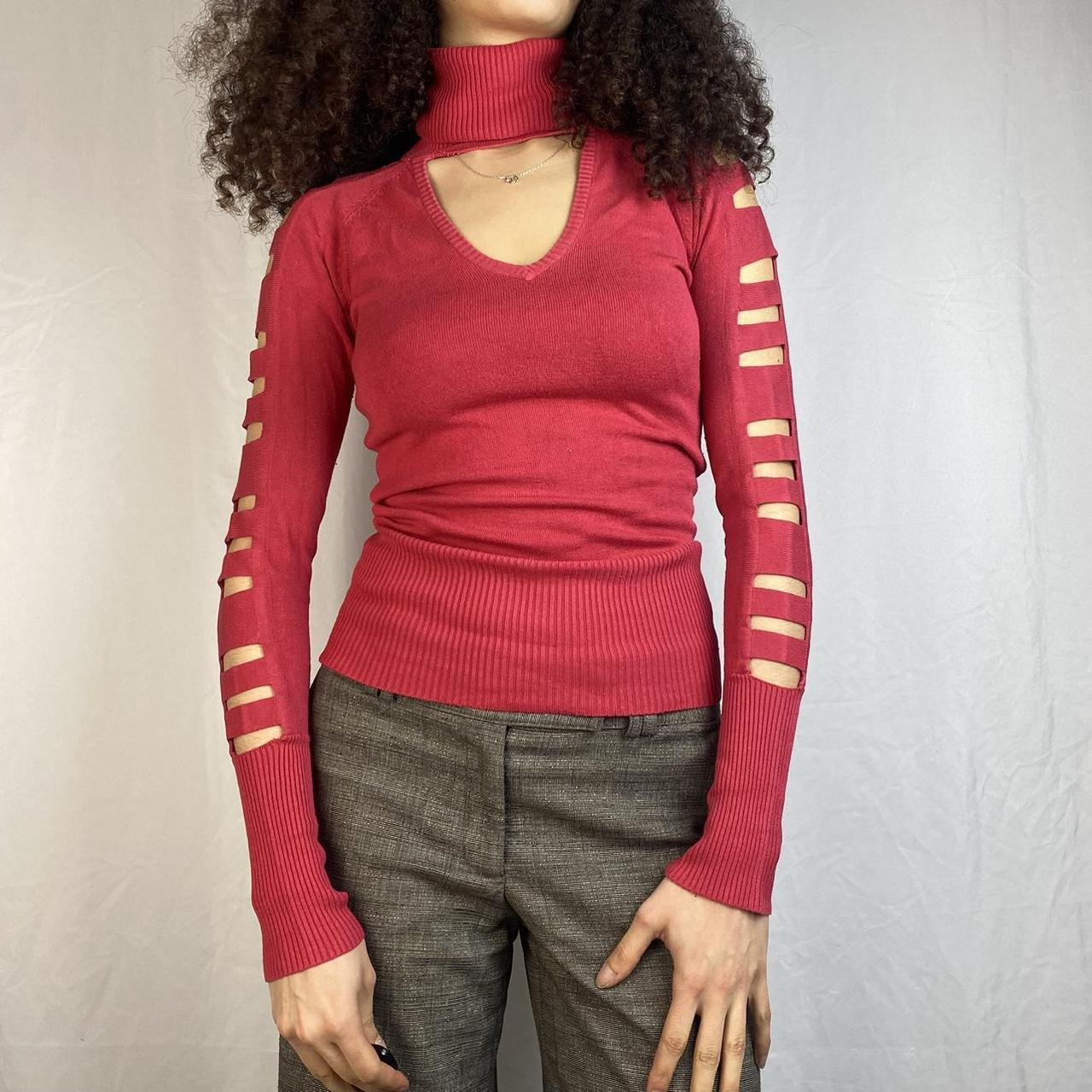 Gorgeous vintage Y2k 00s red fine knit partly ribbed... - Depop