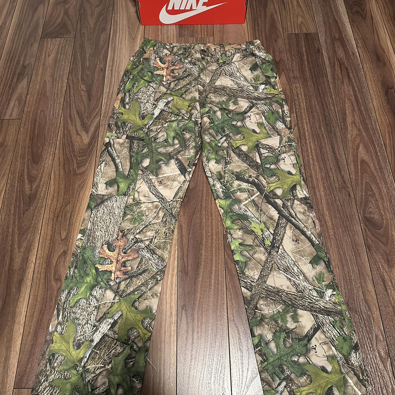 REAL TREE CAMO PANTS SIZE M | Depop