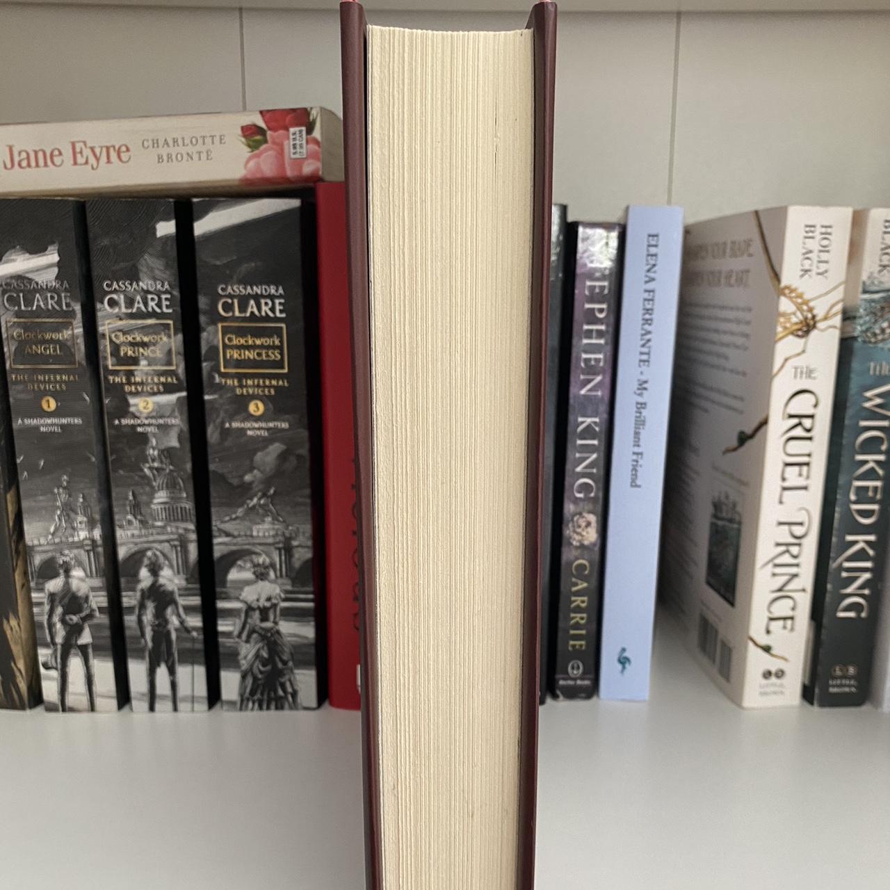 Chloé Books | Depop