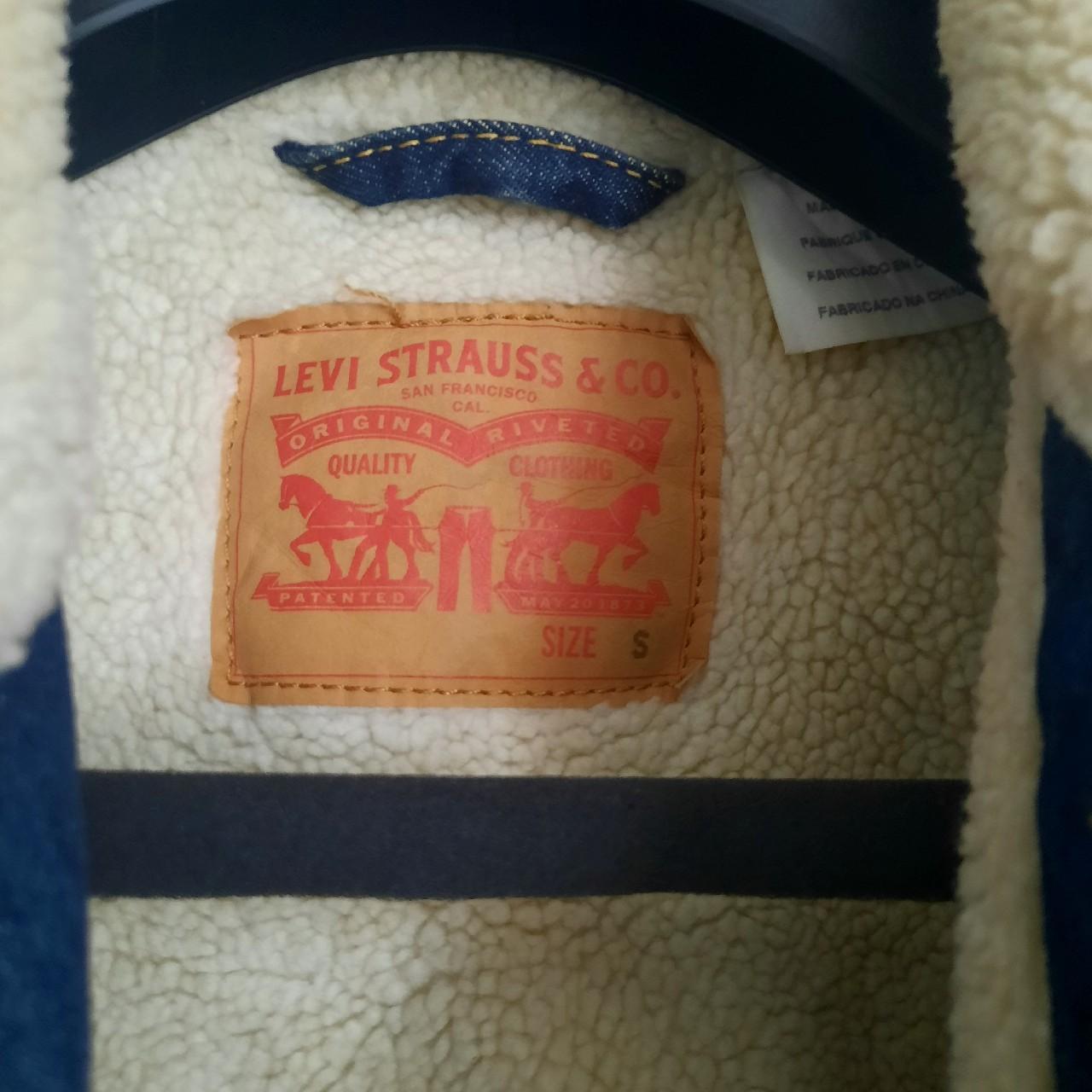 Levi Strauss mens sherpa jacket Great condition, no... - Depop