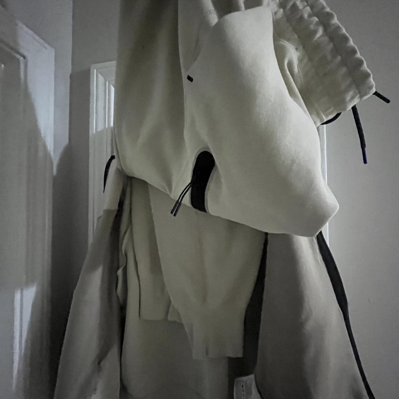 Woman’s Nike tech set top and bottoms size... - Depop