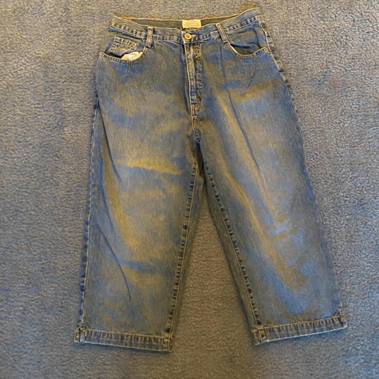 light wash baggy jorts/capris children's size 14 - Depop