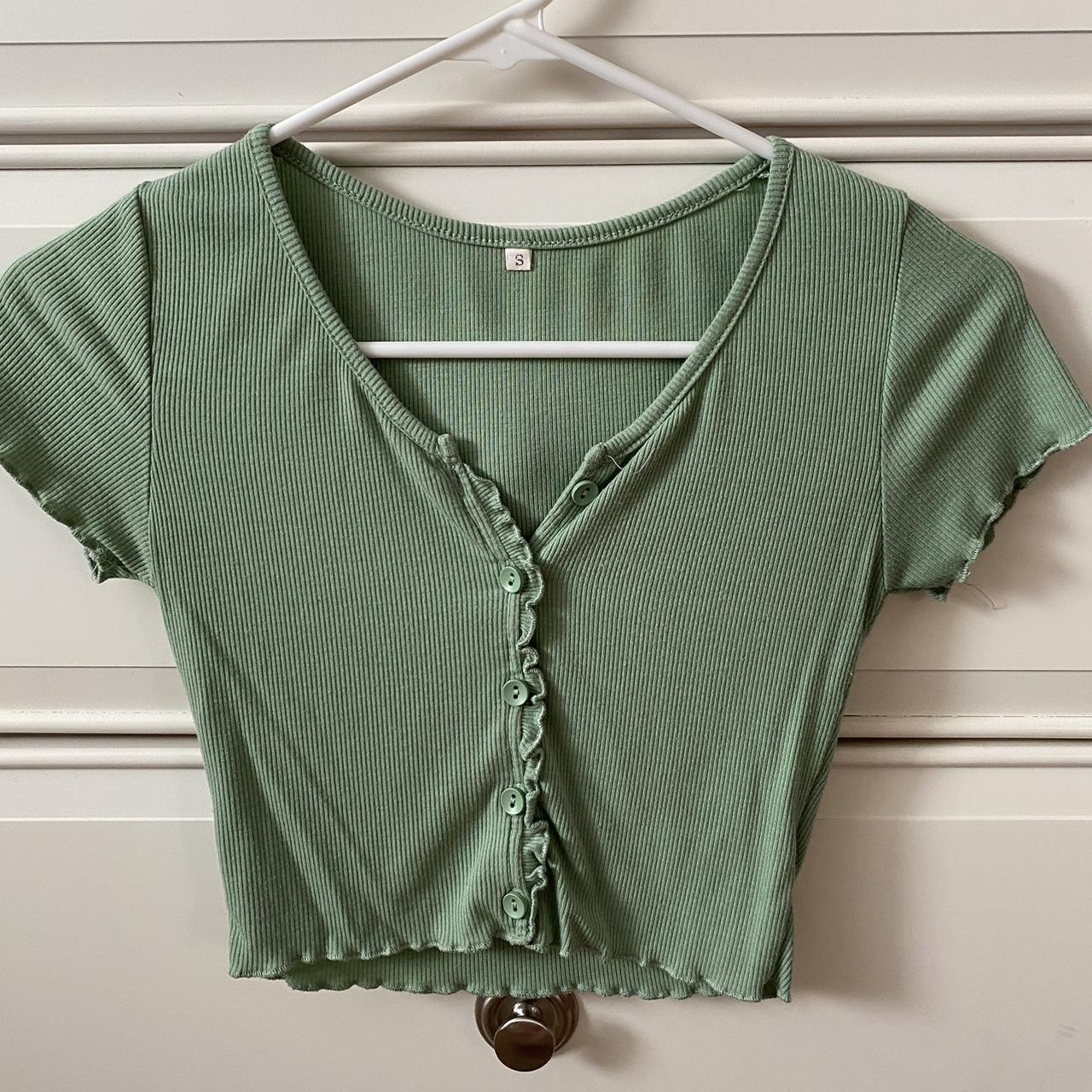 Cropped green button down short sleeve fitted v neck... - Depop