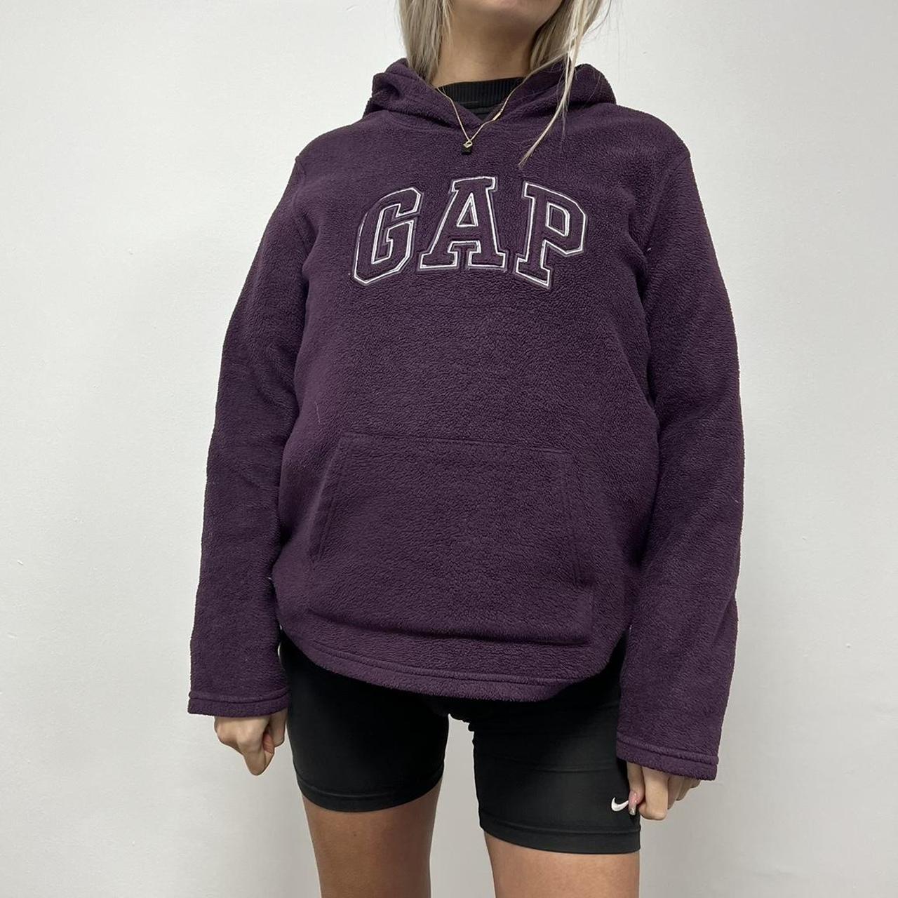 Gap Women's Jumper | Depop