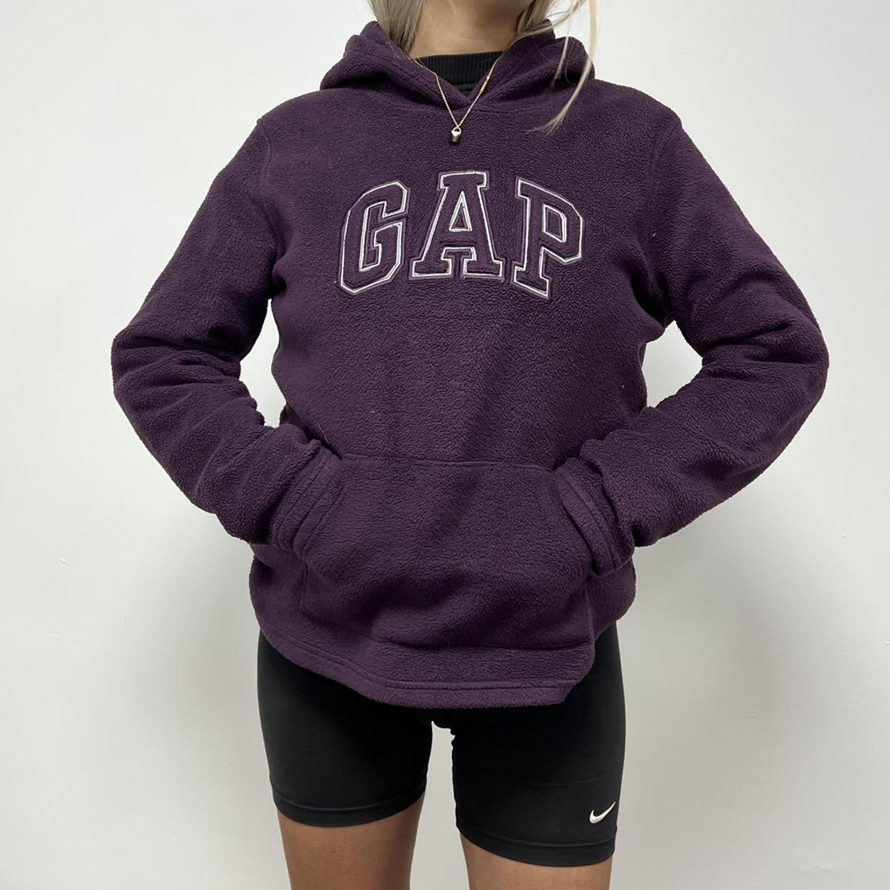 Gap Women's Jumper | Depop