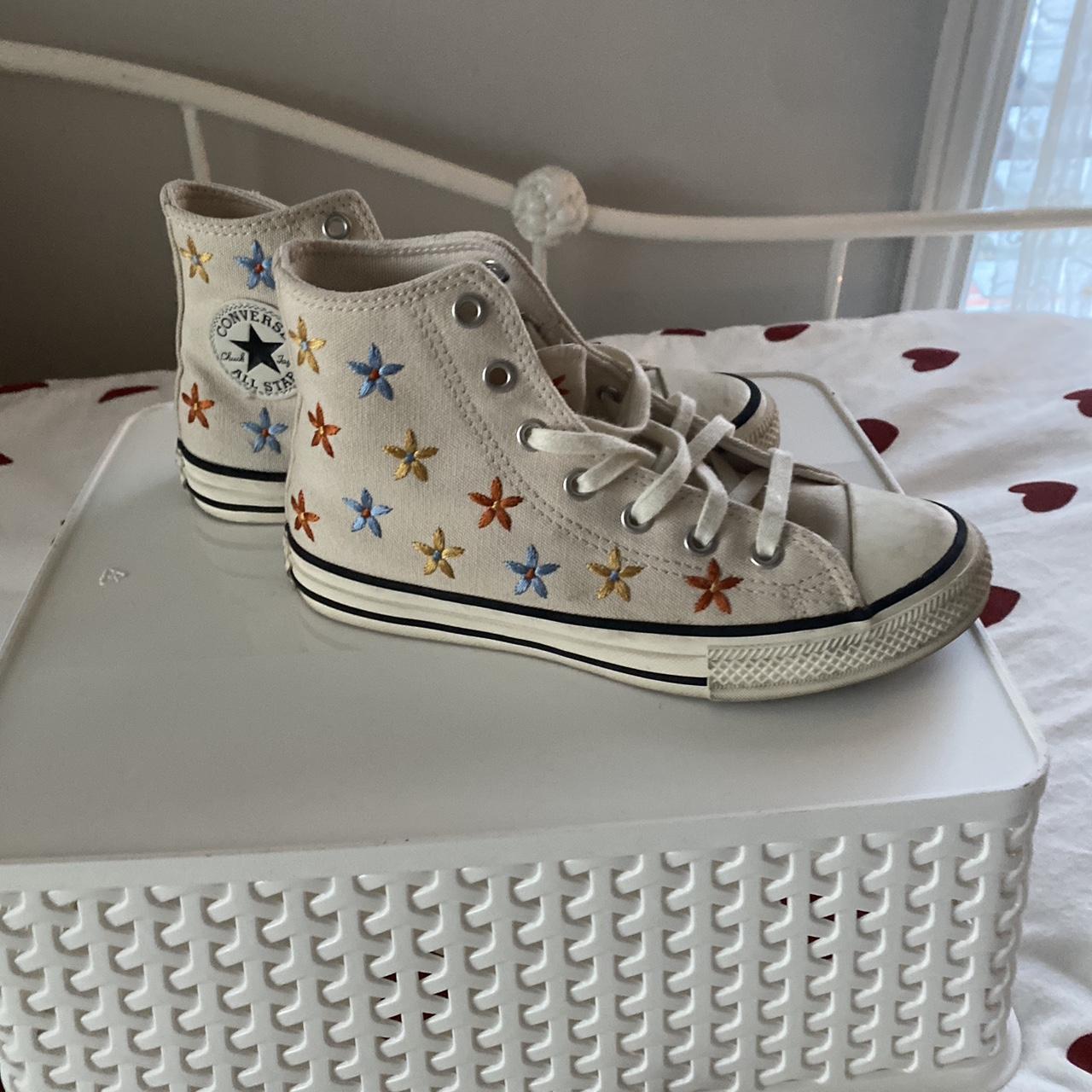 floral embroidered converse size 2 - Depop