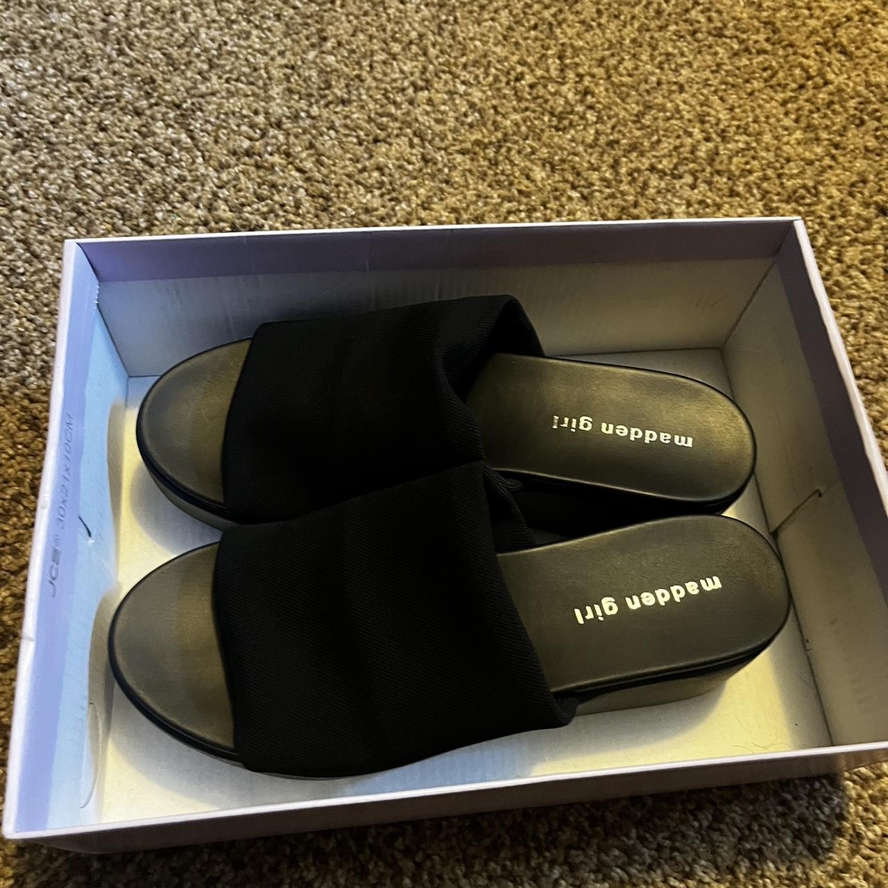 Madden Girl Platform Slides Barley worn, no flaws... - Depop