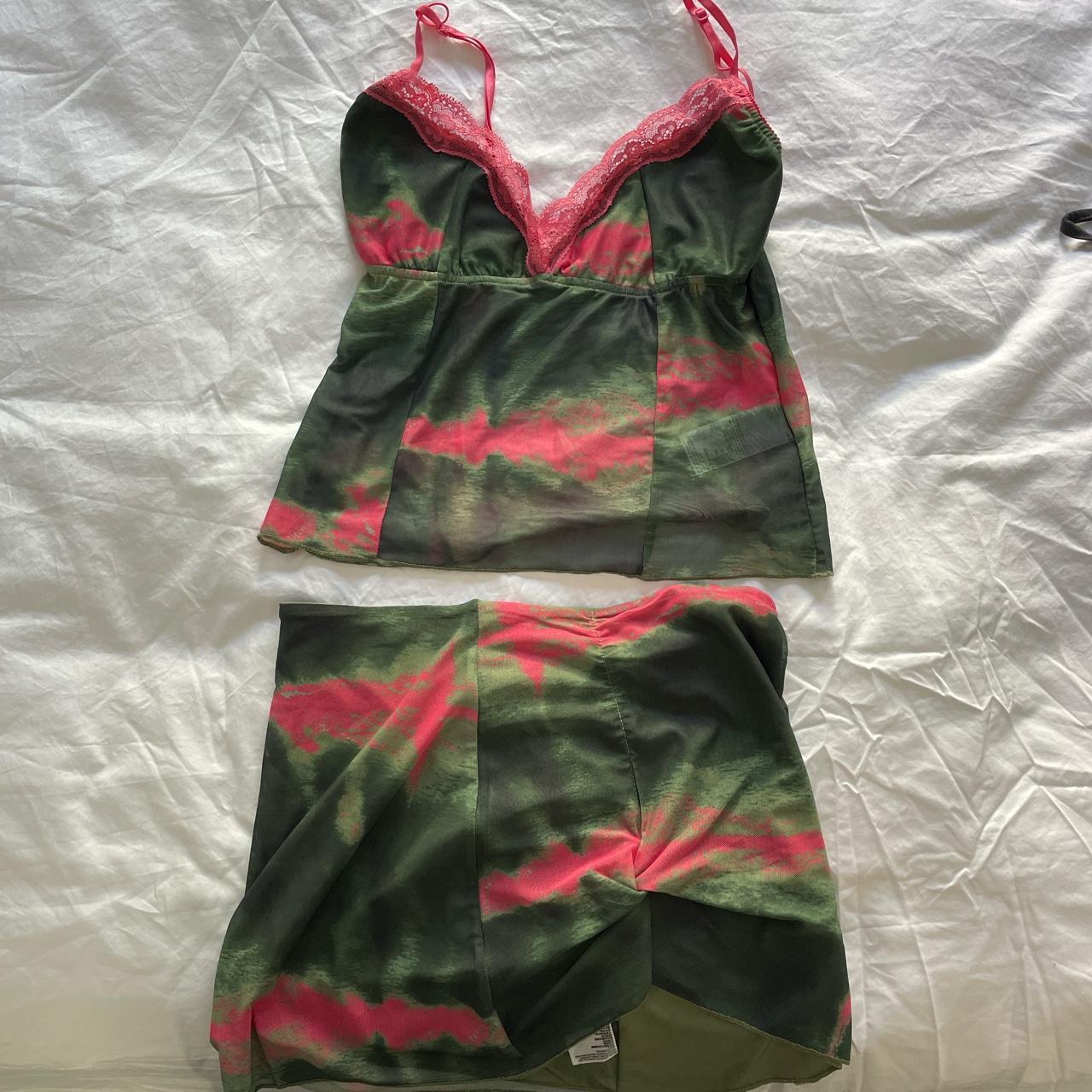 pink & green edikted set (medium) - Depop