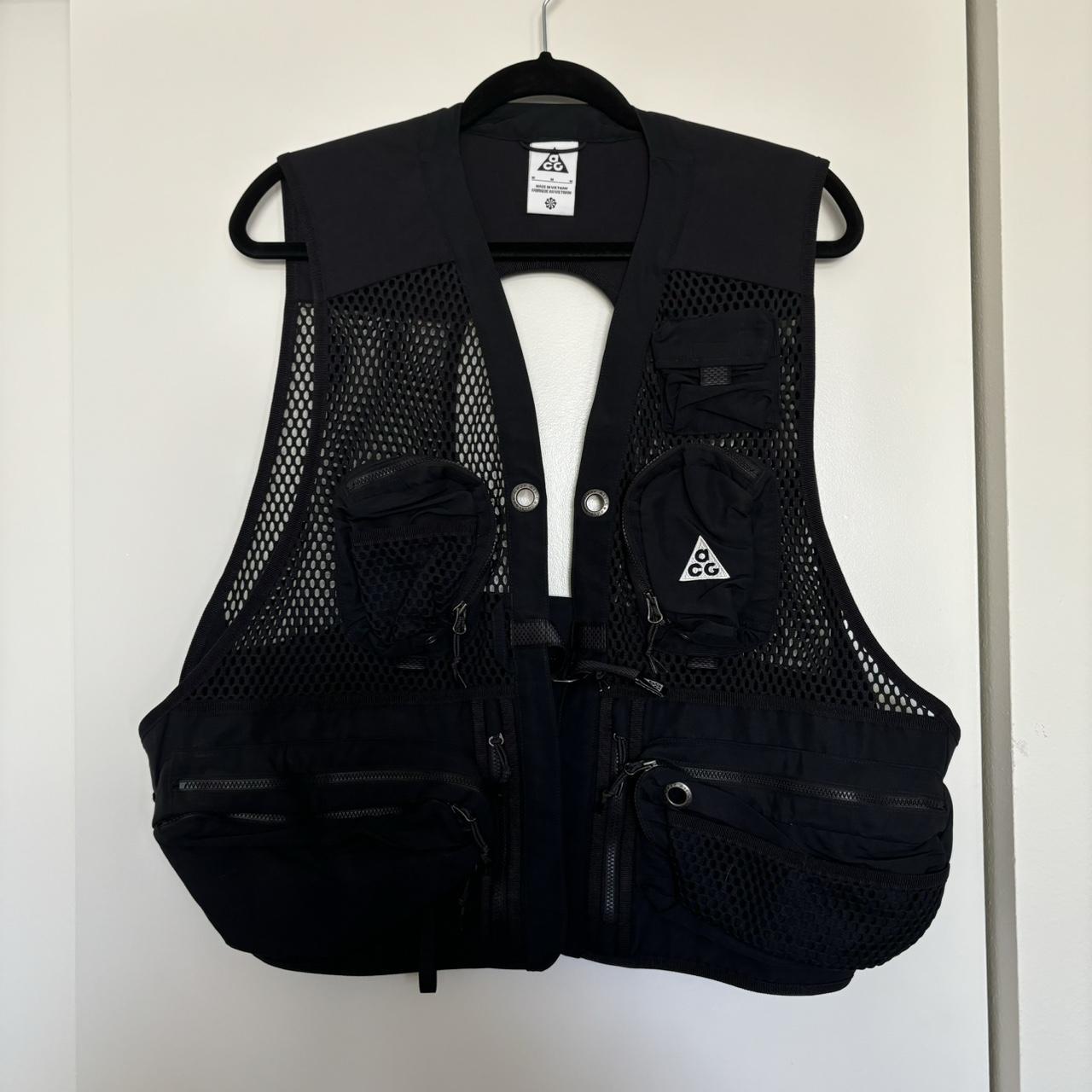 ACG Buttles Vest Brand new without tags - Depop