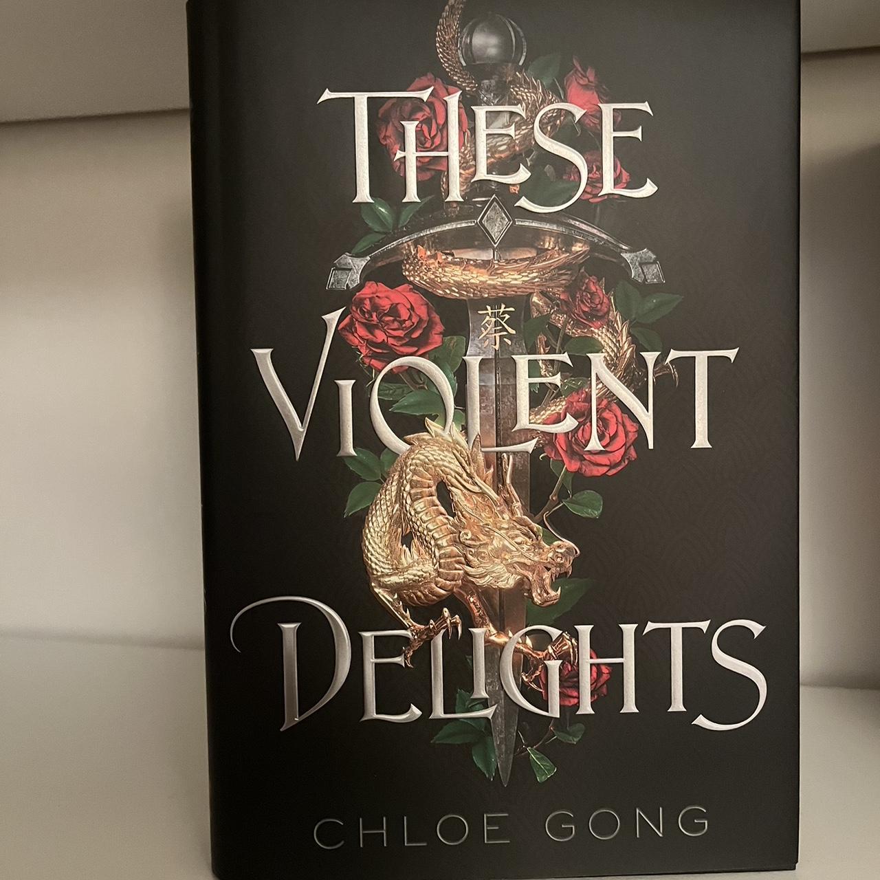 Chloé Books | Depop