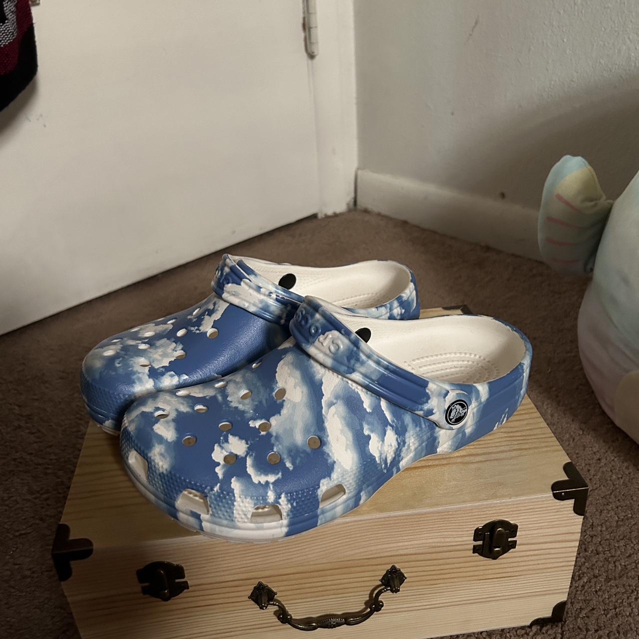 cloud crocs women’s 8 men’s 6 - Depop