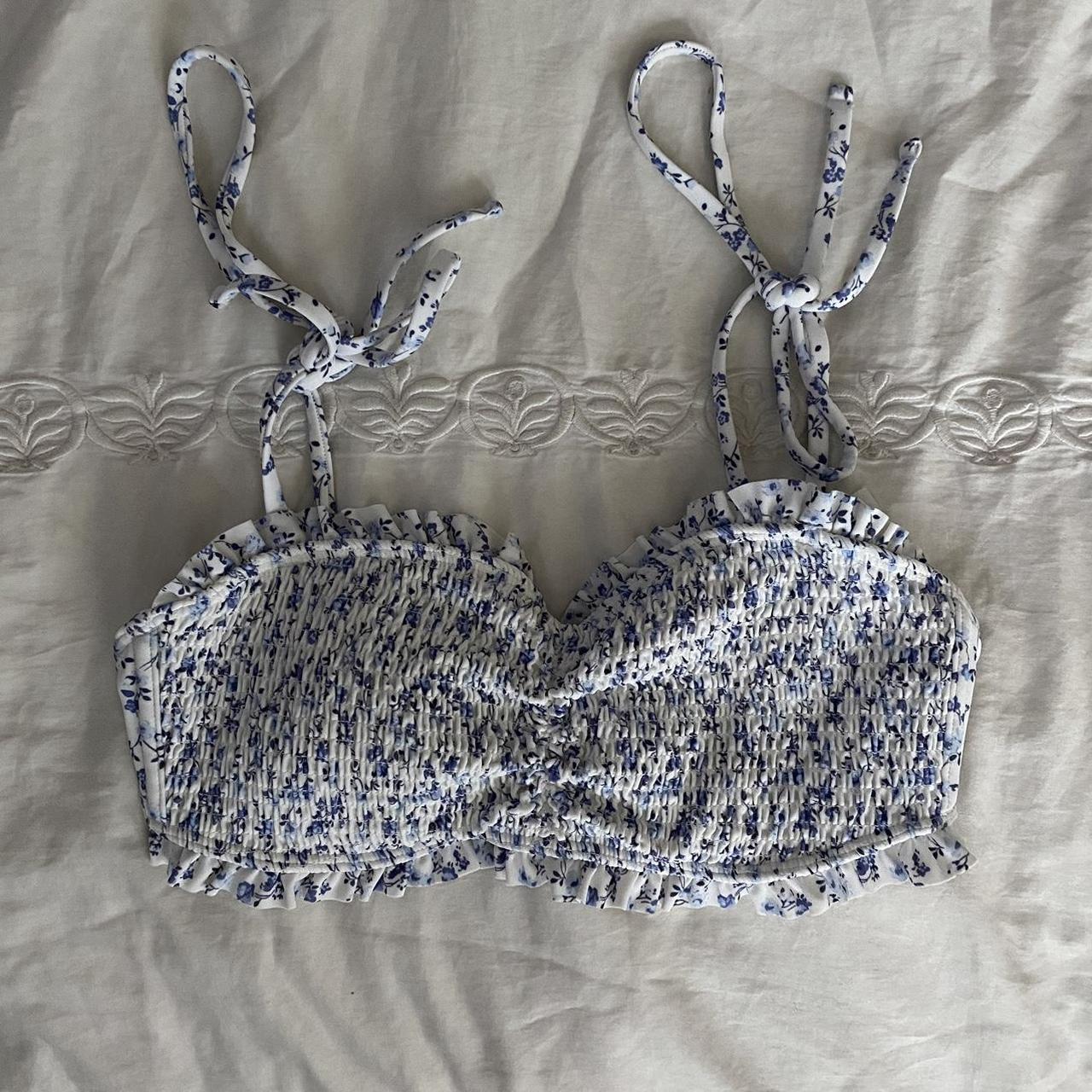 Hollister Swim White And Blue Floral Scrunch Bikini Depop