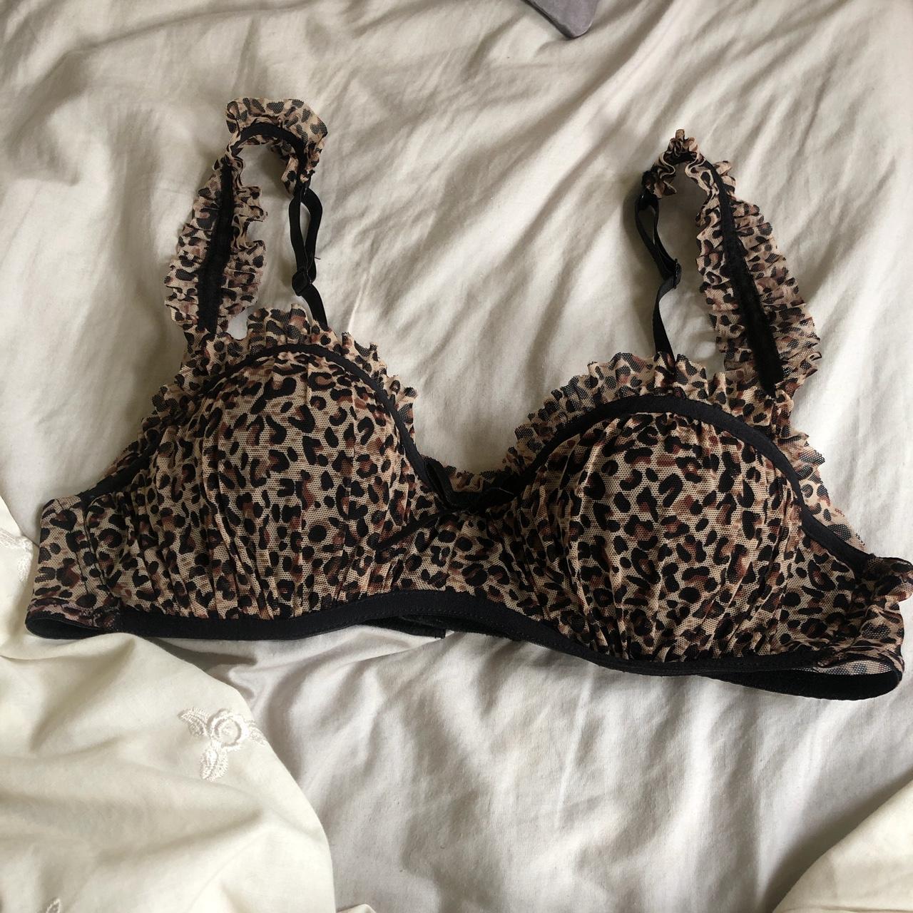 Y2K cheetah print frilly bra 12B Y2K #y2k... - Depop