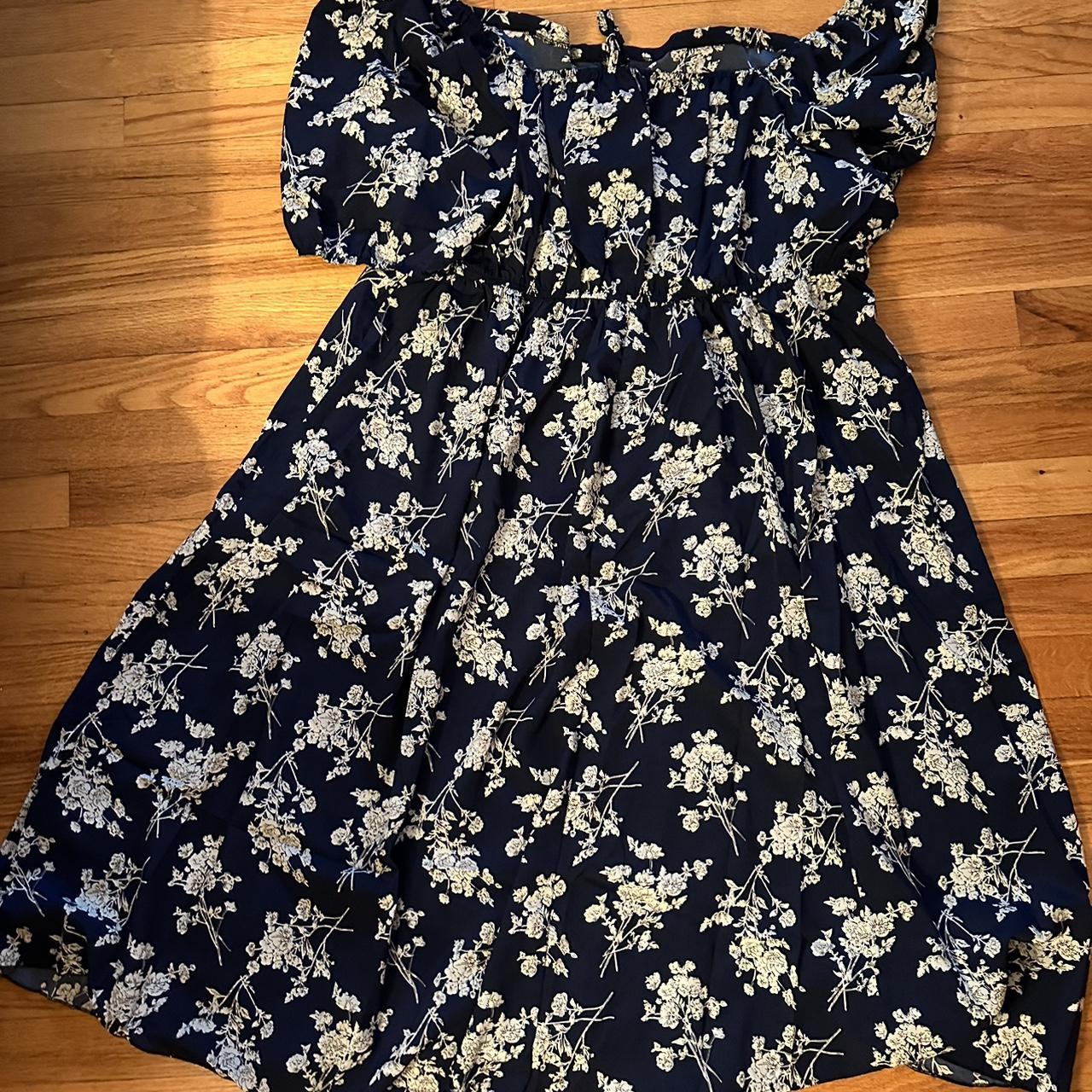 Navy blue summer dress, never worn. #shein #dress - Depop