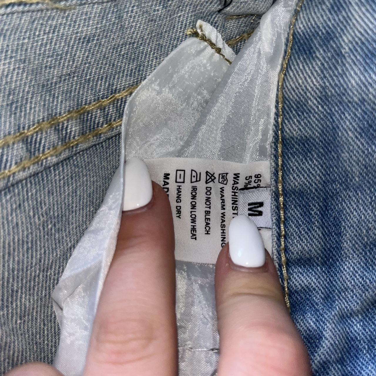 Blue denim back zipper jeans!! These are really cute... | Depop