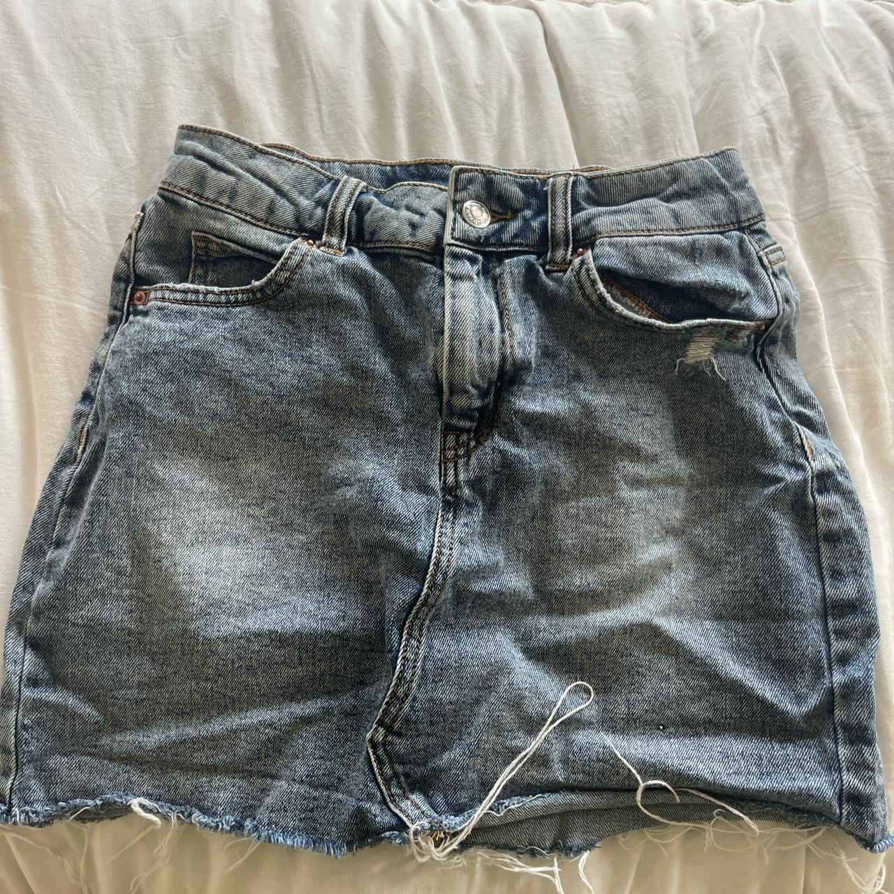 Wild fable denim skirt Size 0 (small) Super cute... - Depop