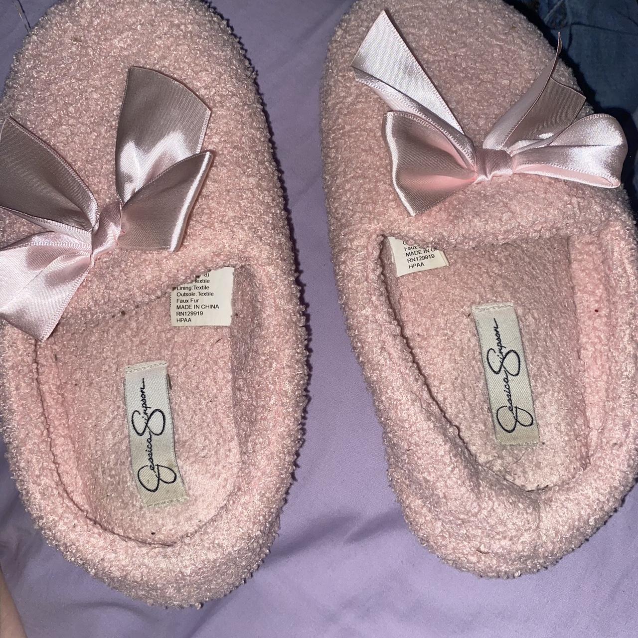 Women’s Jessica Simpson Slippers - Depop