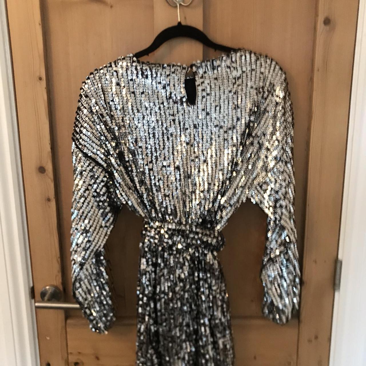 Gorgeous Zara silver sequin mini dress with batwing... - Depop