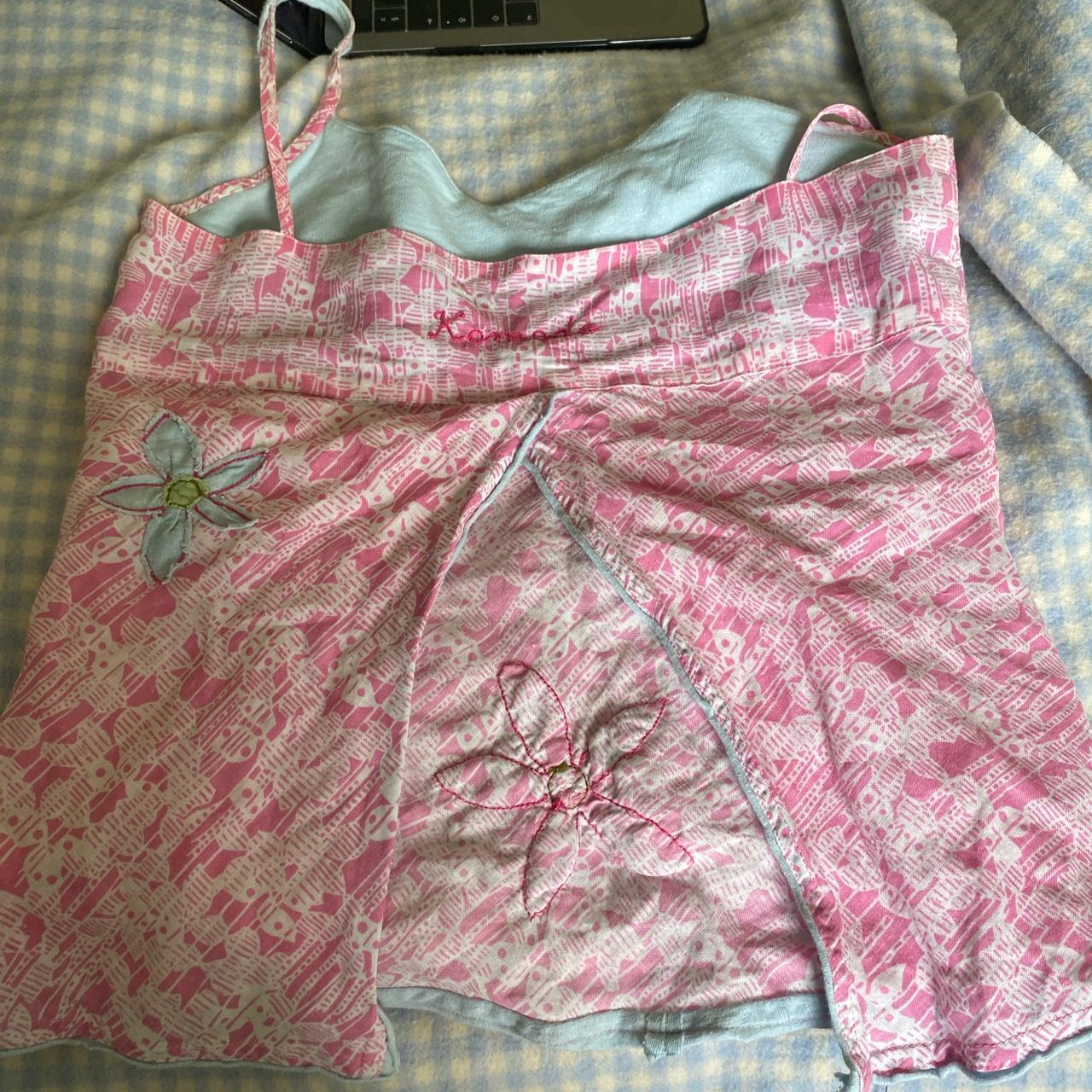 Pink 2000’s top, like new, would fit size 6 but... - Depop