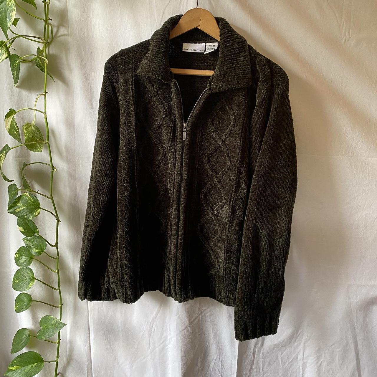 | VINTAGE ZIP UP SWEATER | Super soft and comfy... - Depop