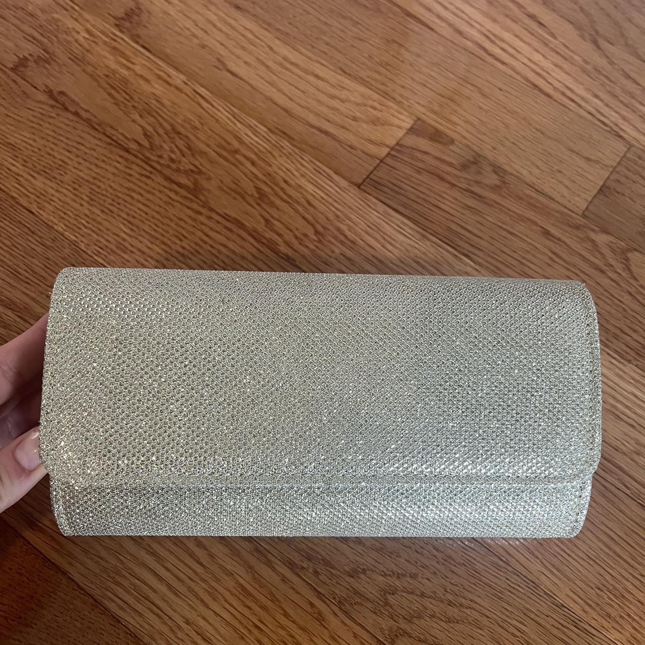 GOLD SPARKLING 3-IN-1 STYLE CLUTCH BAG 3-in-1... | Depop