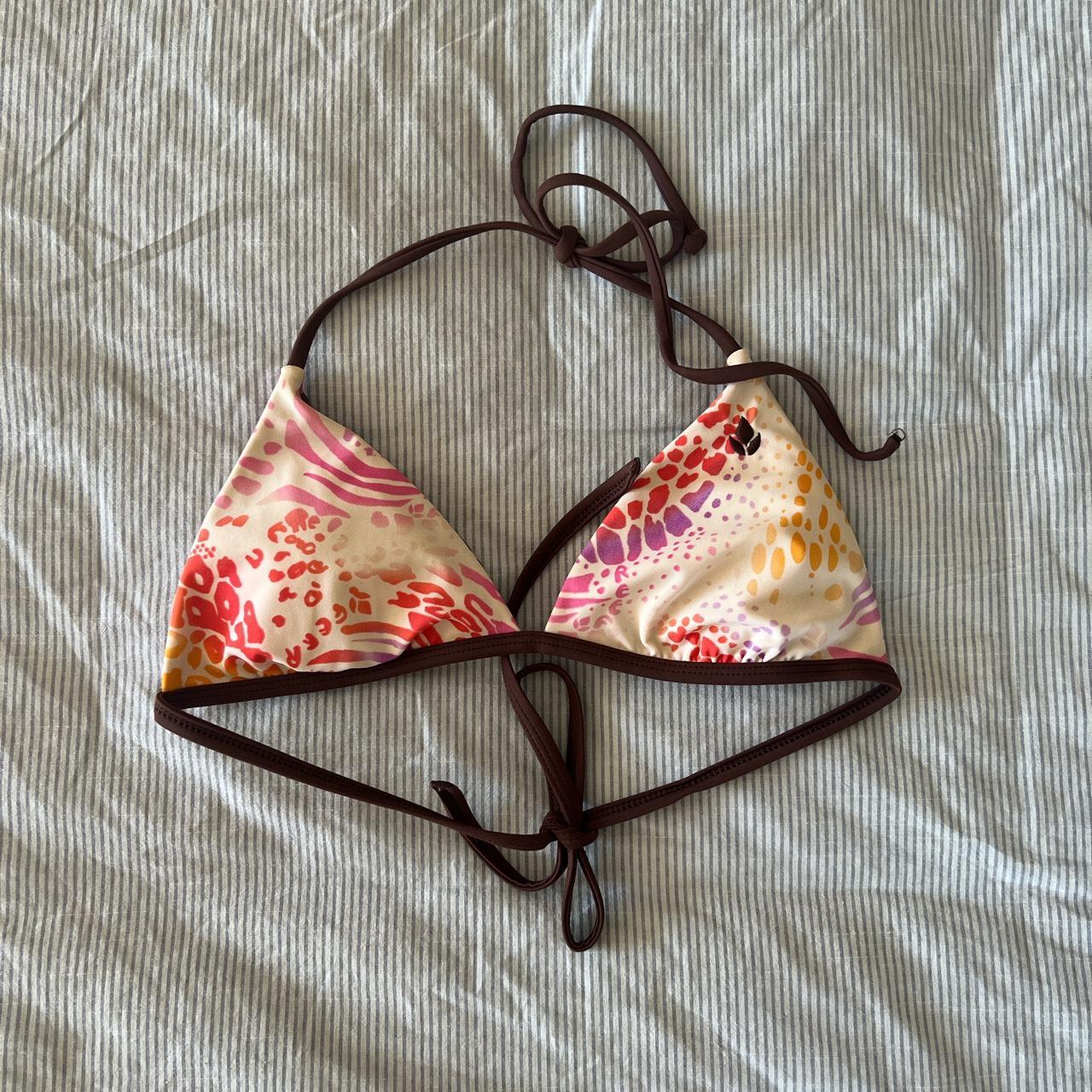 Reef bikini/swimwear top Reversible Size: medium... - Depop