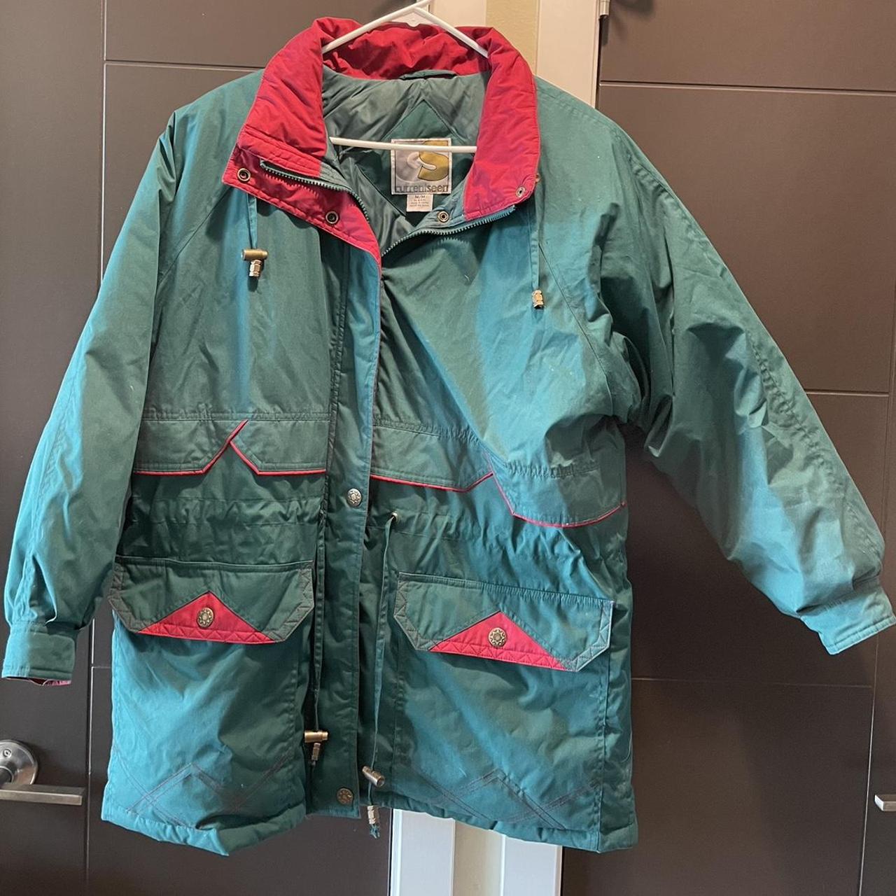 Current Seen Men's Green and Red Jacket | Depop