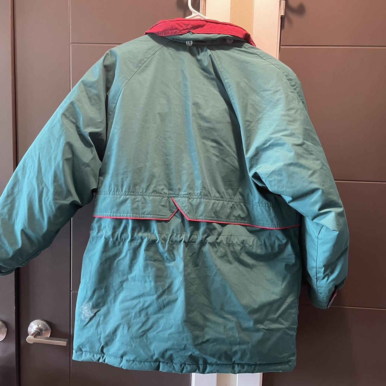 Current Seen Men's Green and Red Jacket | Depop