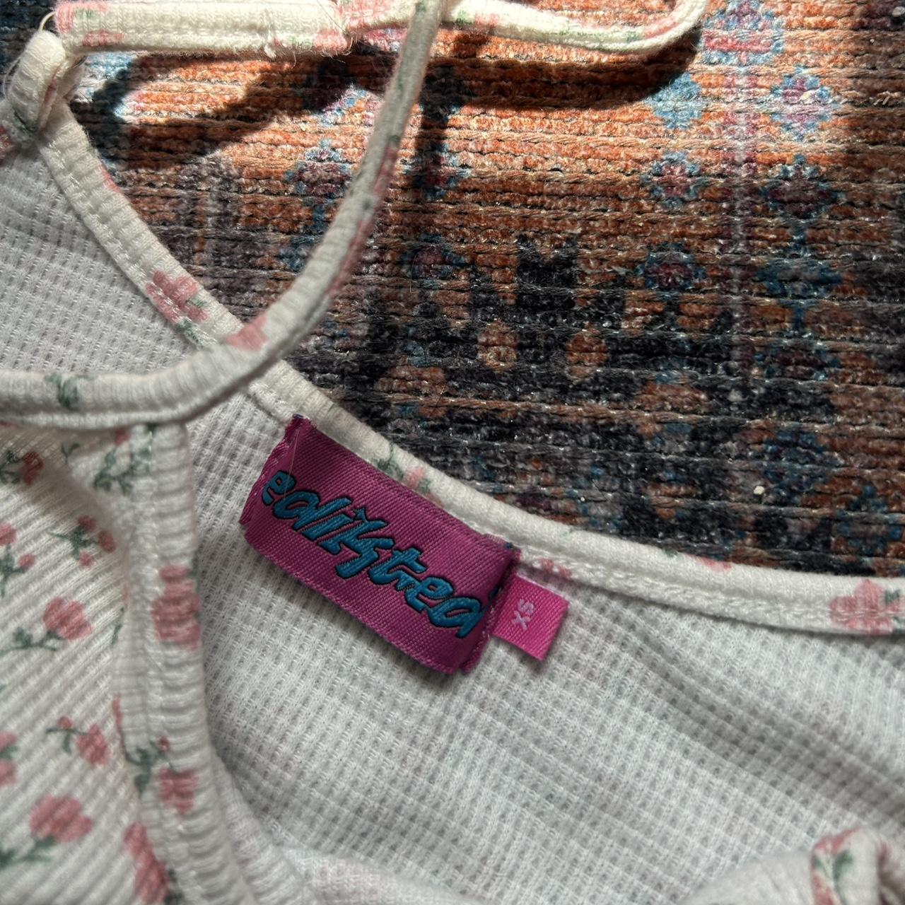 edikted floral short and tank set ! super cute and... - Depop