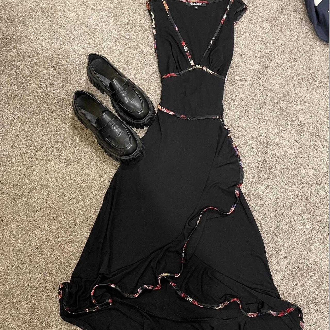 🐞 Vintage Rampage wrap dress with floral piping hem... - Depop