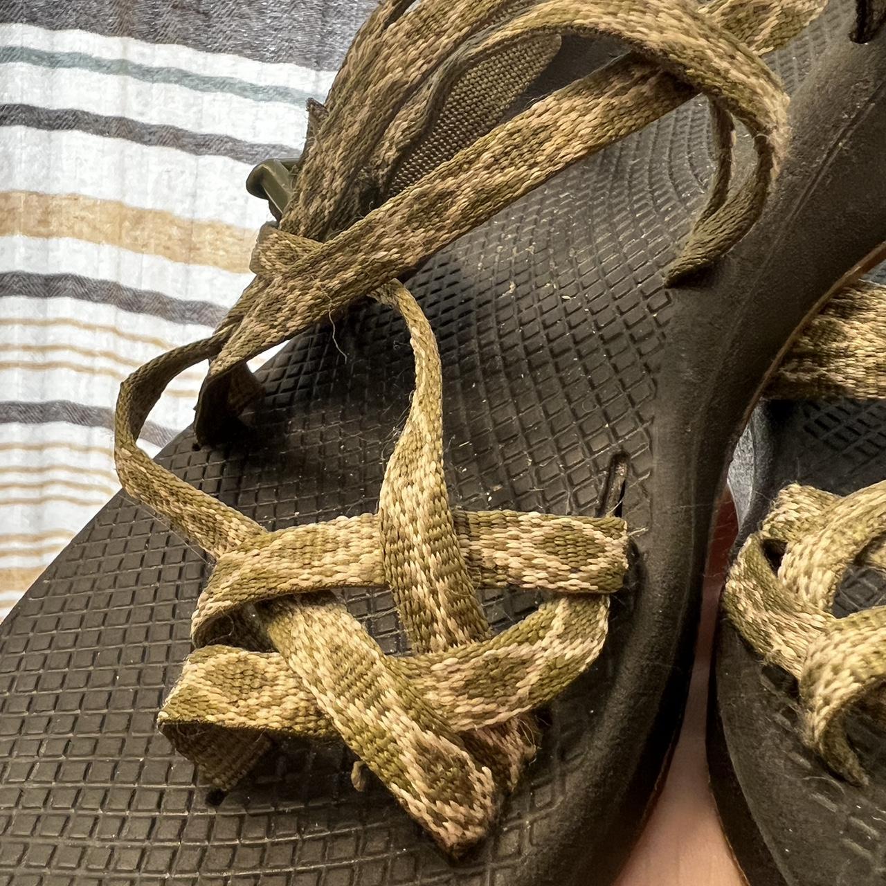 Chaco Women's Green and Black Sandals | Depop