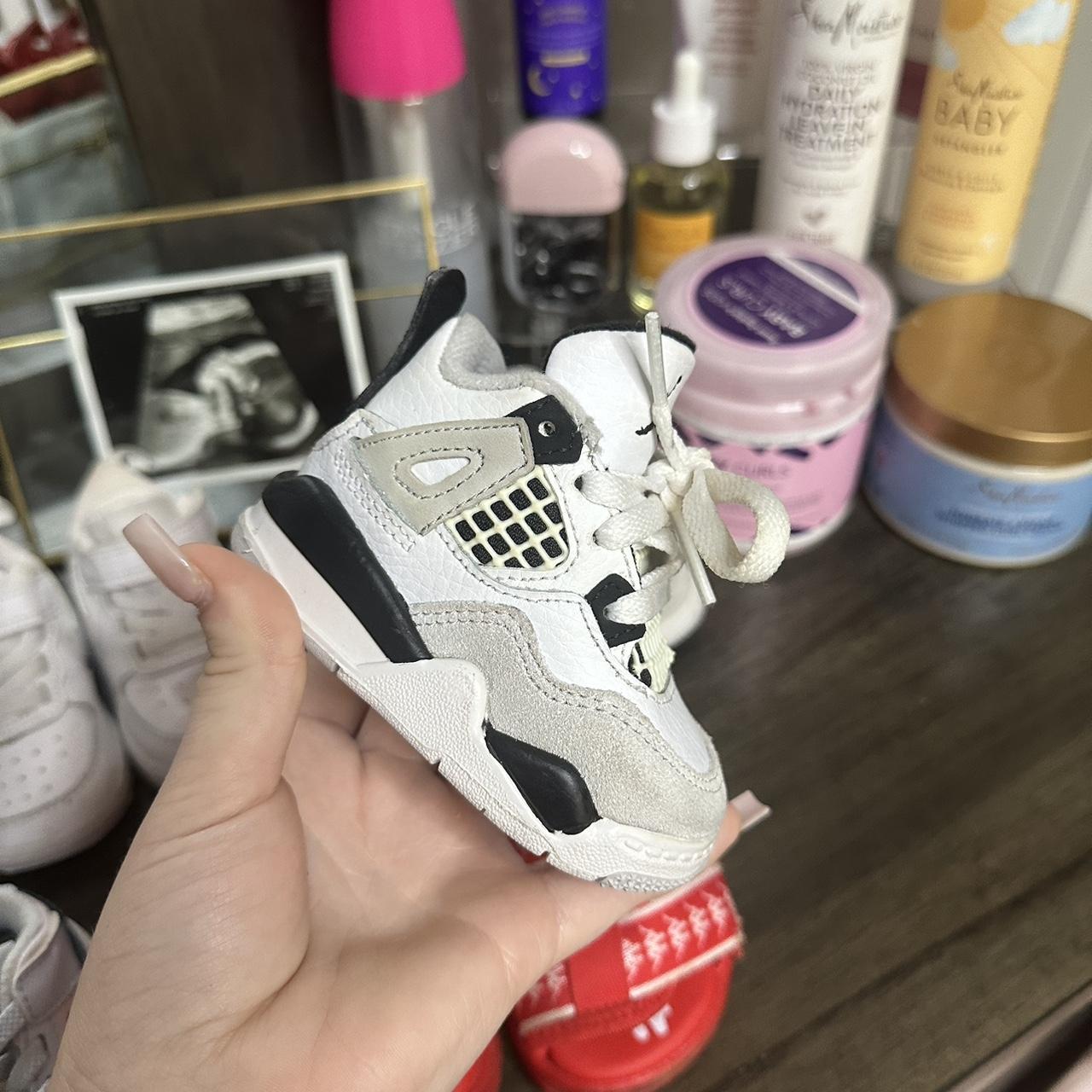 brand new baby jordan 4’s size 2c. - Depop