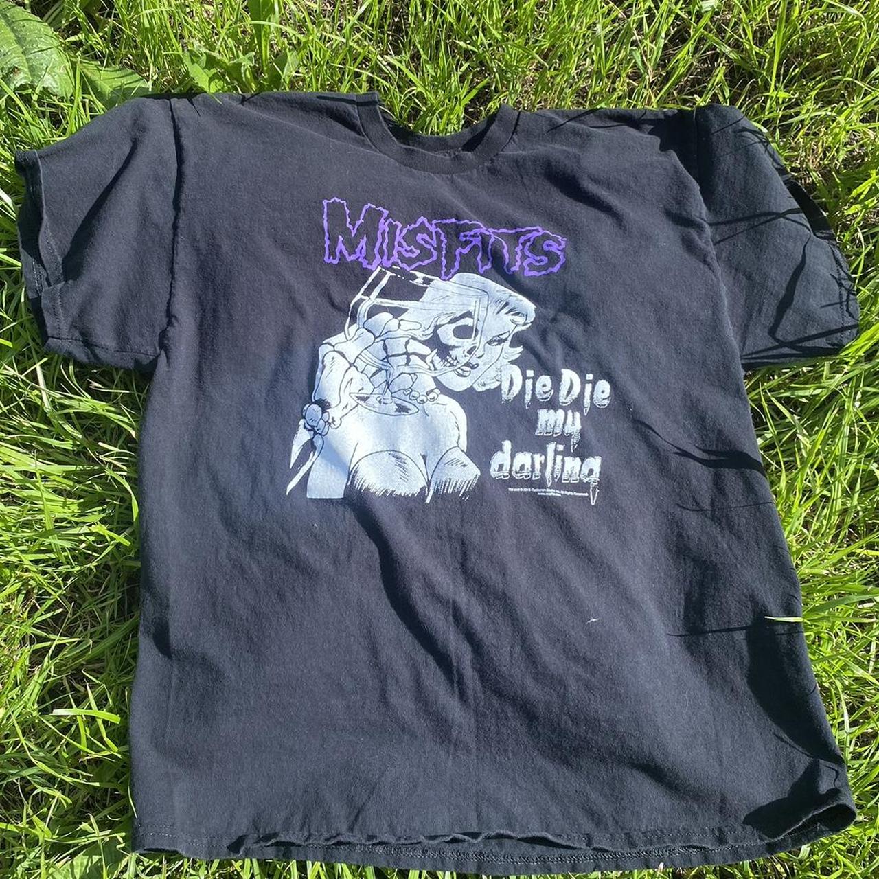 Misfits XL - Depop