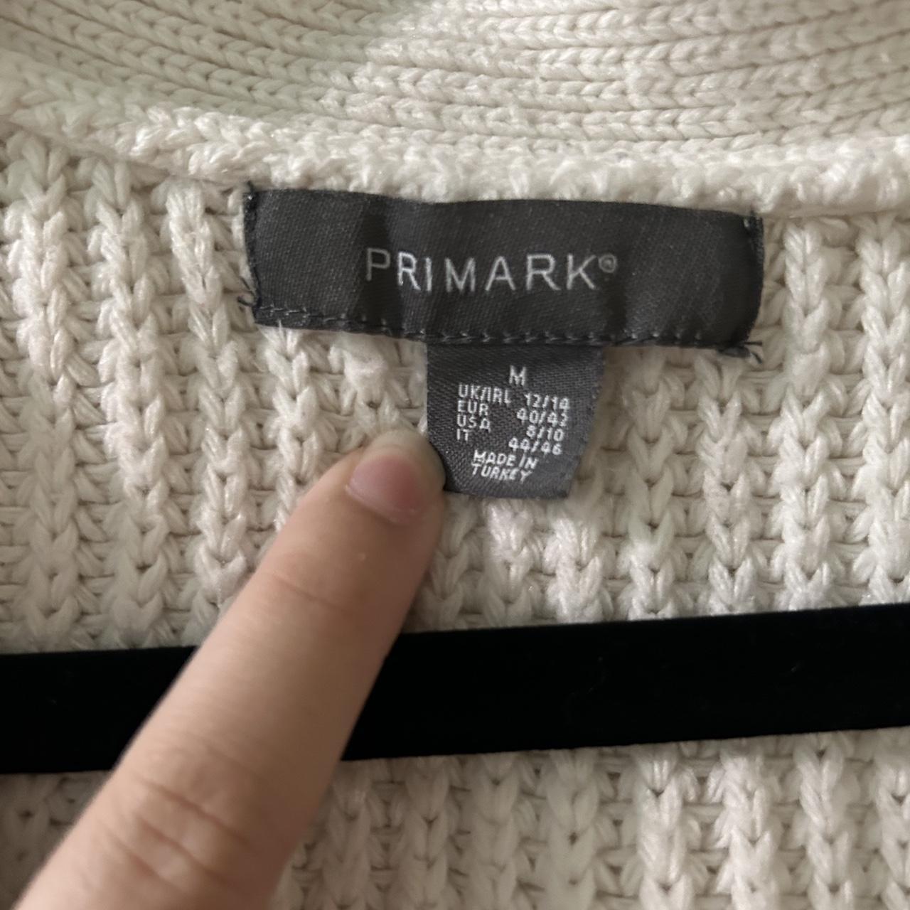 Cream knit cardigan #cardigan #casual #fall #cream - Depop