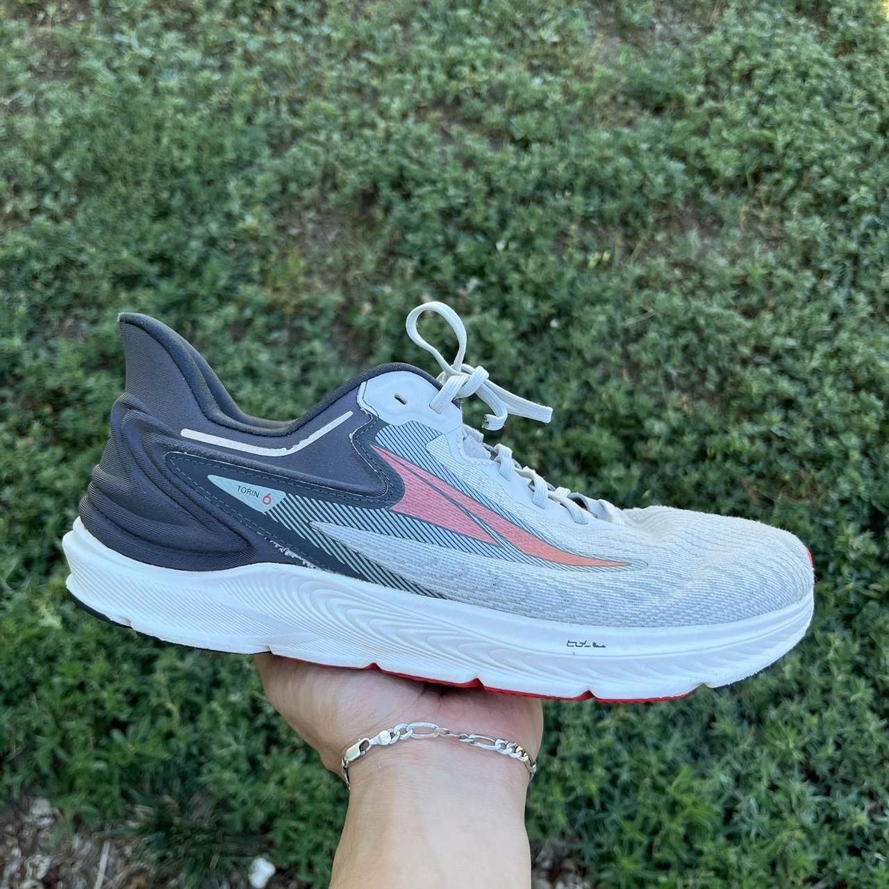 Altra Torin 6 Mens Size 10 Gray Red Athletic Running... - Depop