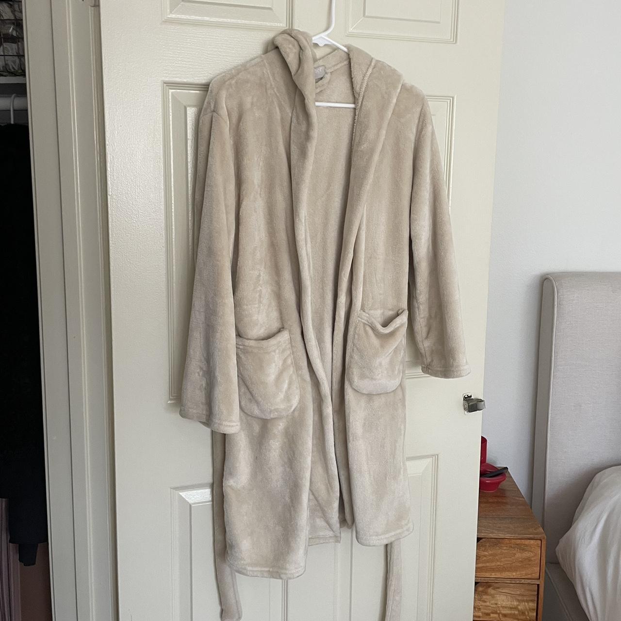 The coziest softest robe! Practically brand new,... - Depop