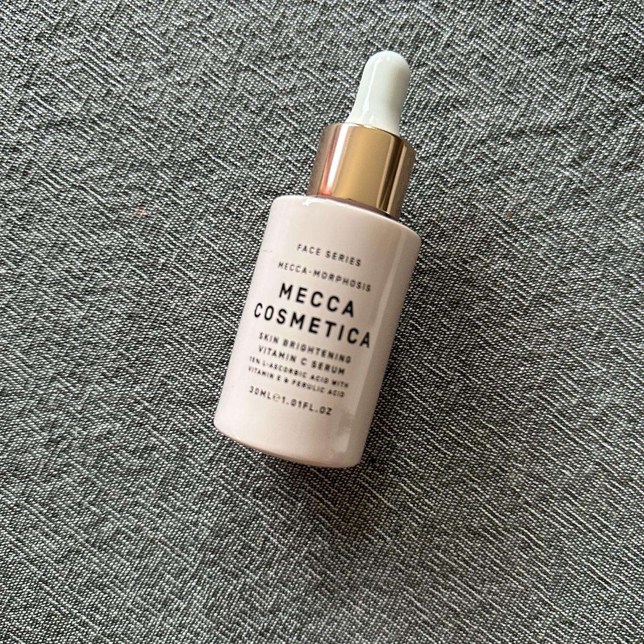 MECCA SKIN BRIGHTENING VITAMIN C SERUM - 30ML... | Depop