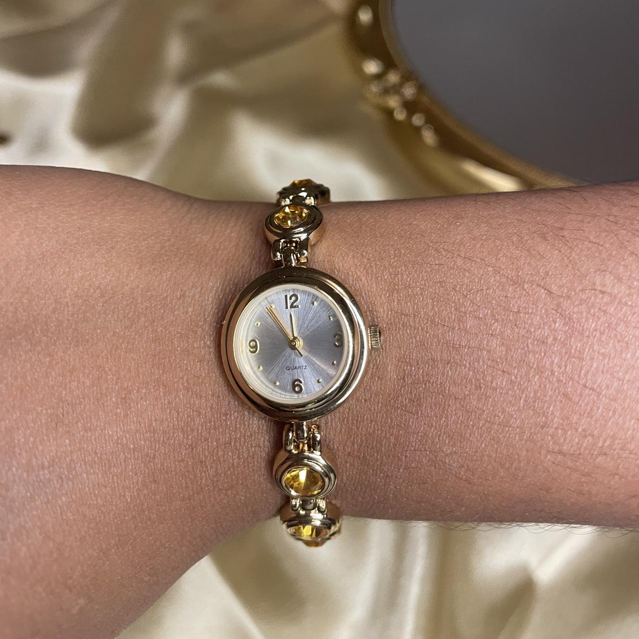 Classic round faced women’s vintage watch w/gold... - Depop