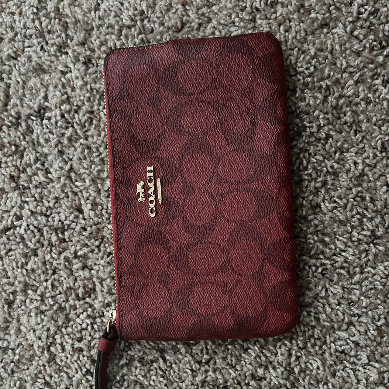 Red Coach Wallet - Depop