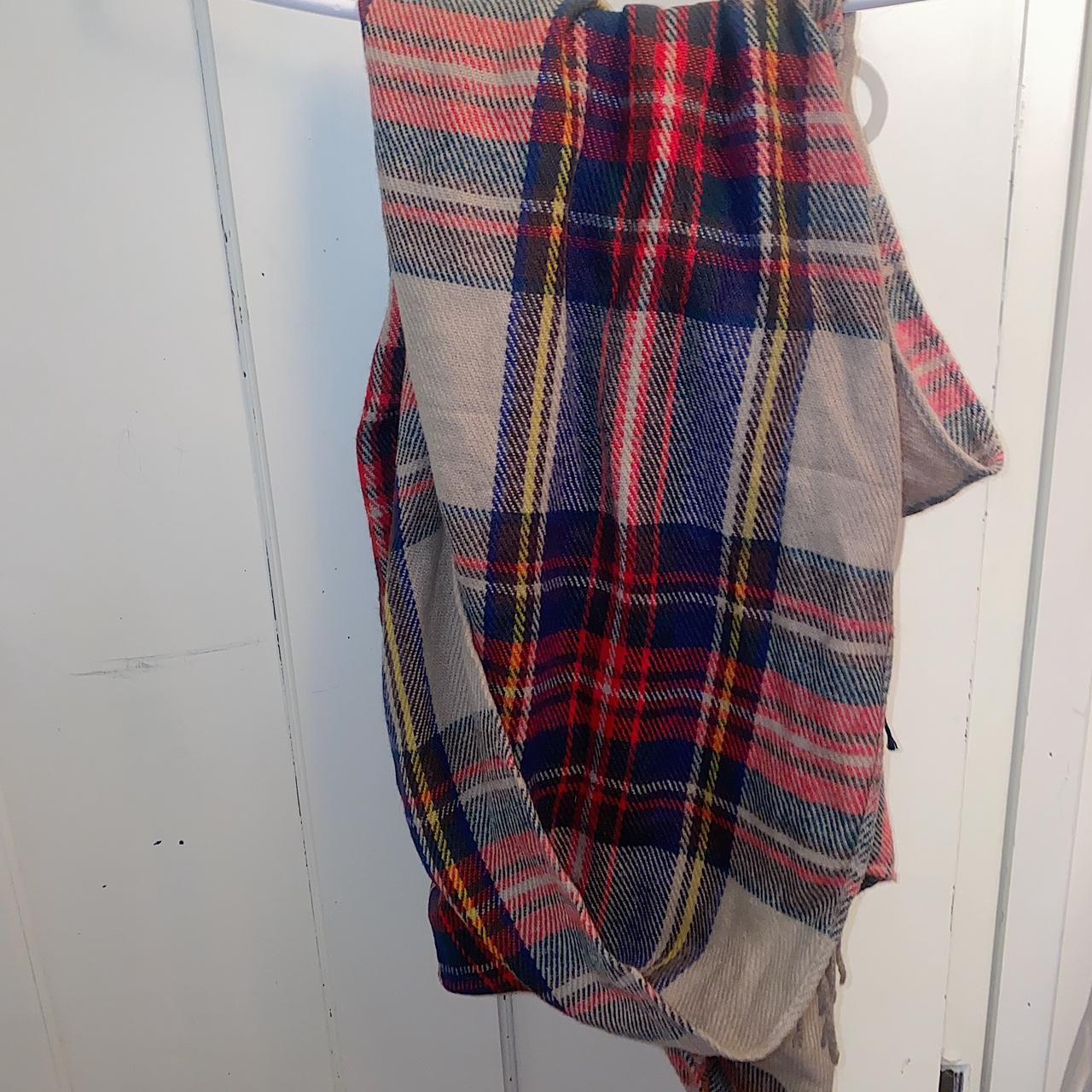 Fall scarf - Depop