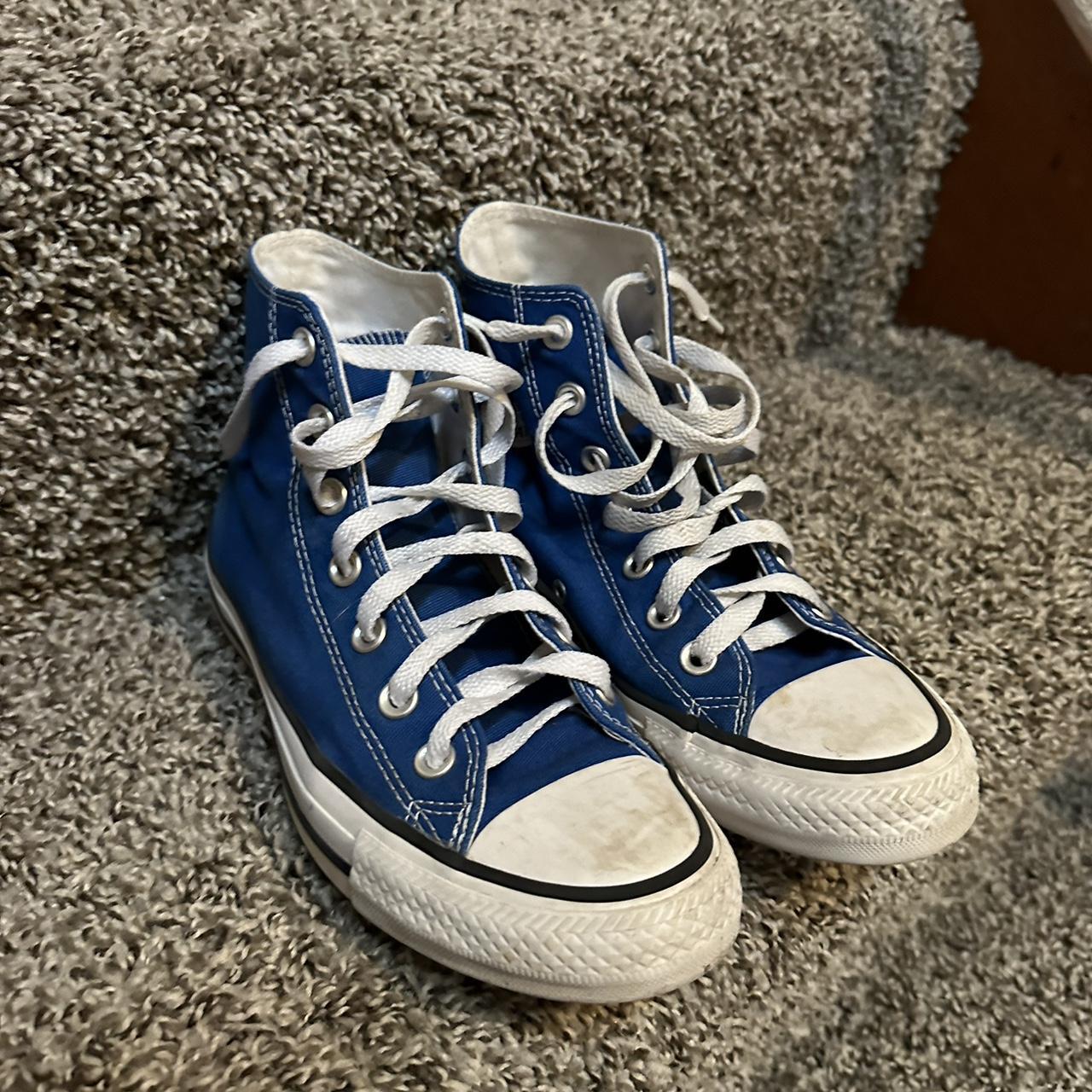 Blue converse ! 💙worn a lot but still in pretty... - Depop
