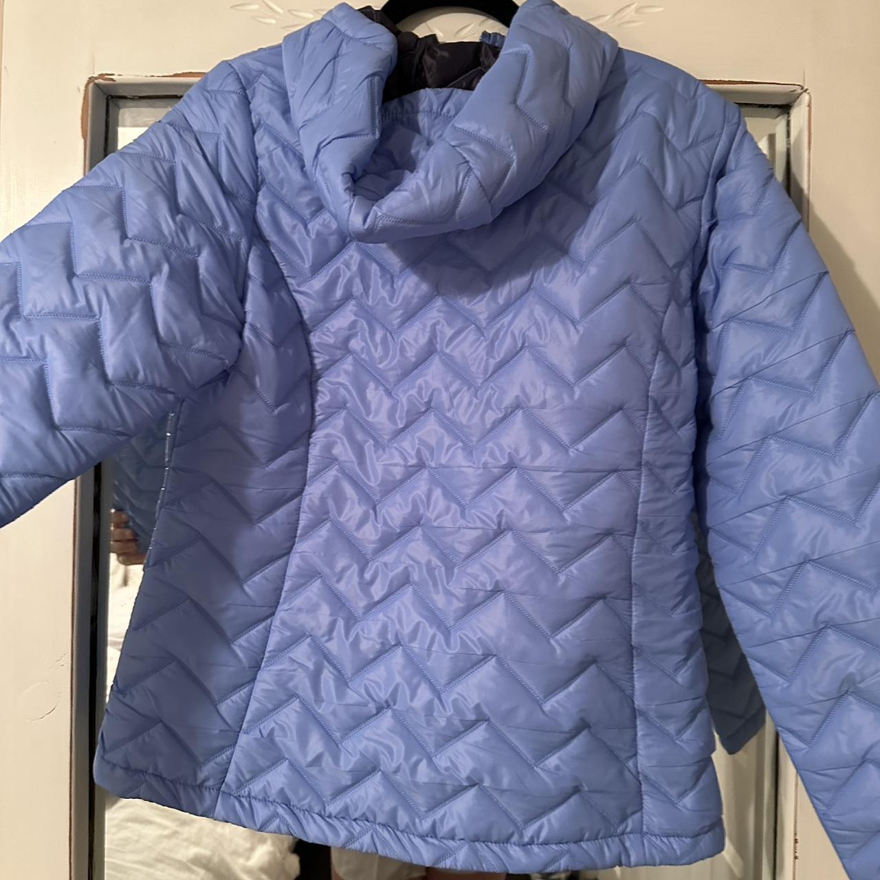 periwinkle puffer jacket free country - Depop