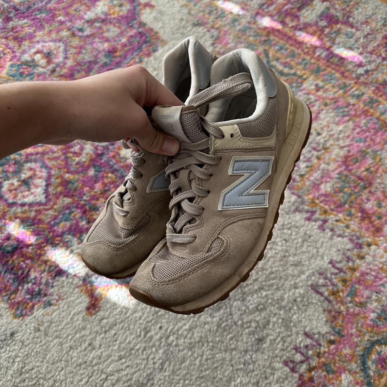 new balance tennis shoes well used #newbalence... - Depop