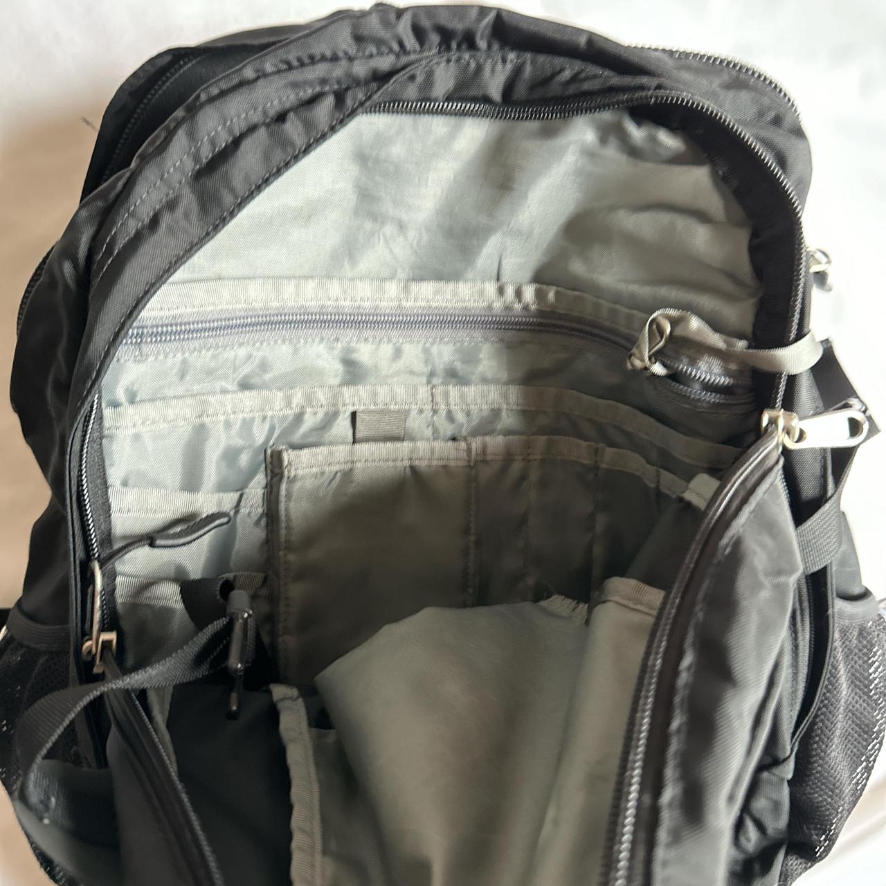 Black north face backpack Well used a little dirty - Depop