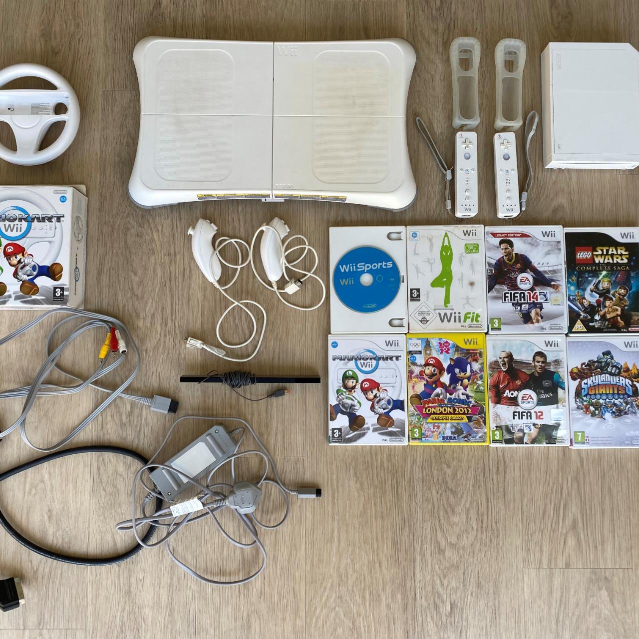 Wii Console Bundle with games and... - Depop