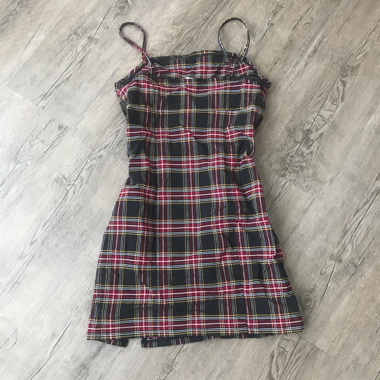 Mini Dress with tiny slit detail on the right hand... - Depop