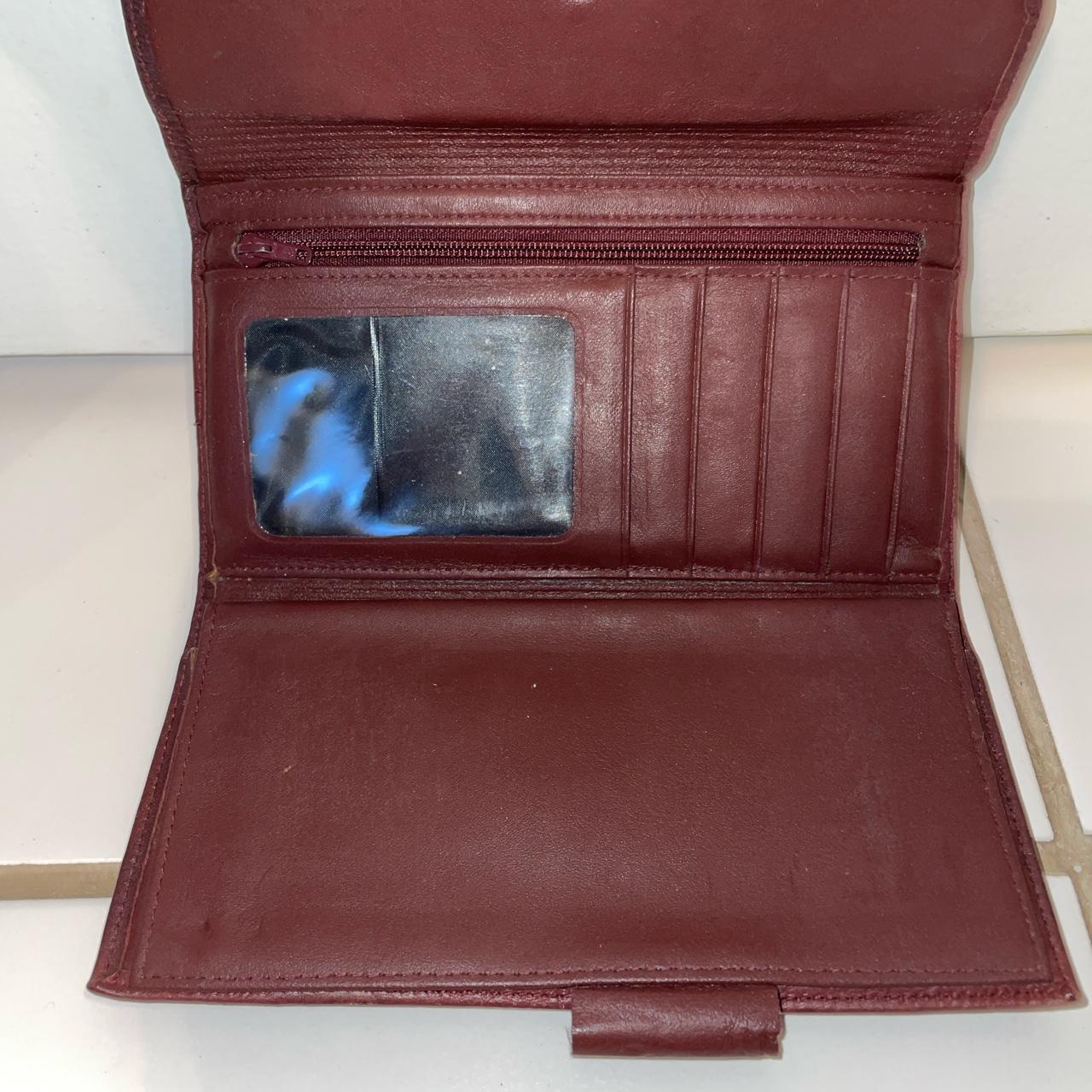 Buxton wine wallet with attatched coin holder on the... - Depop