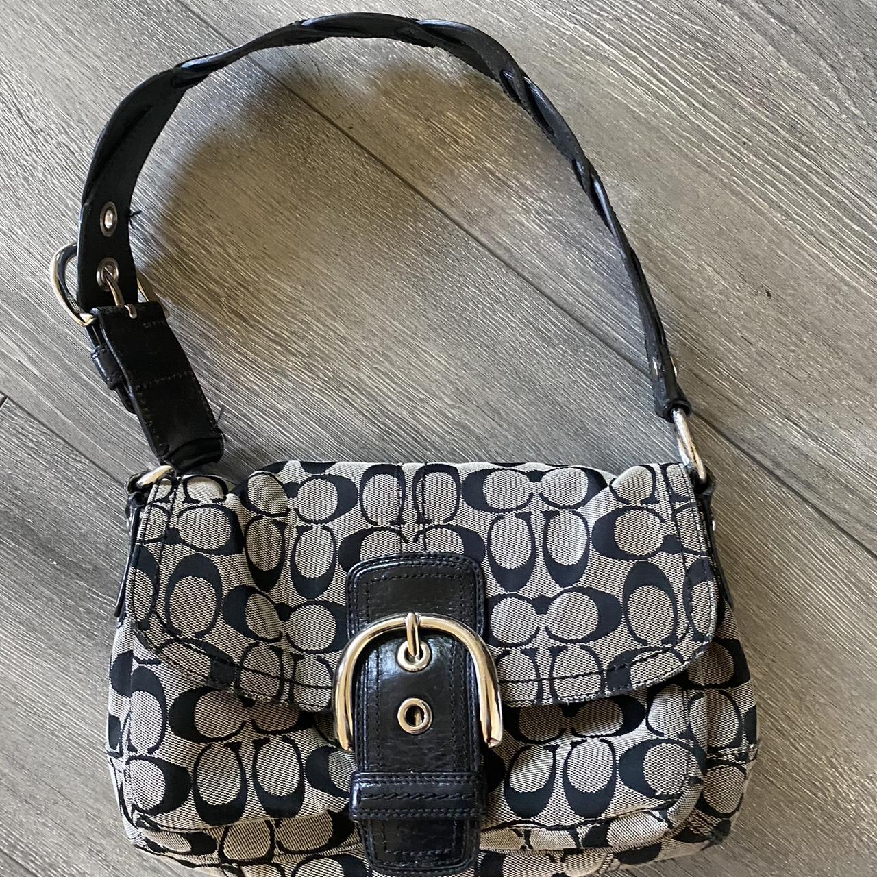 Super cute coach shoulder bag 💼... - Depop