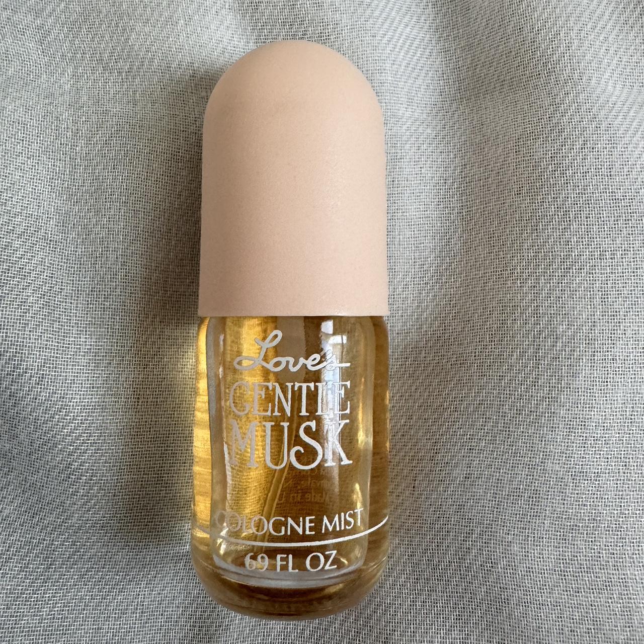Loves gentle musk cologne without box - Depop